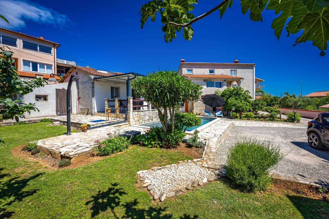 58 M² Ferienwohnung ∙ 2 Schlafzimmer ∙ 4 Gäste - Ližnjan