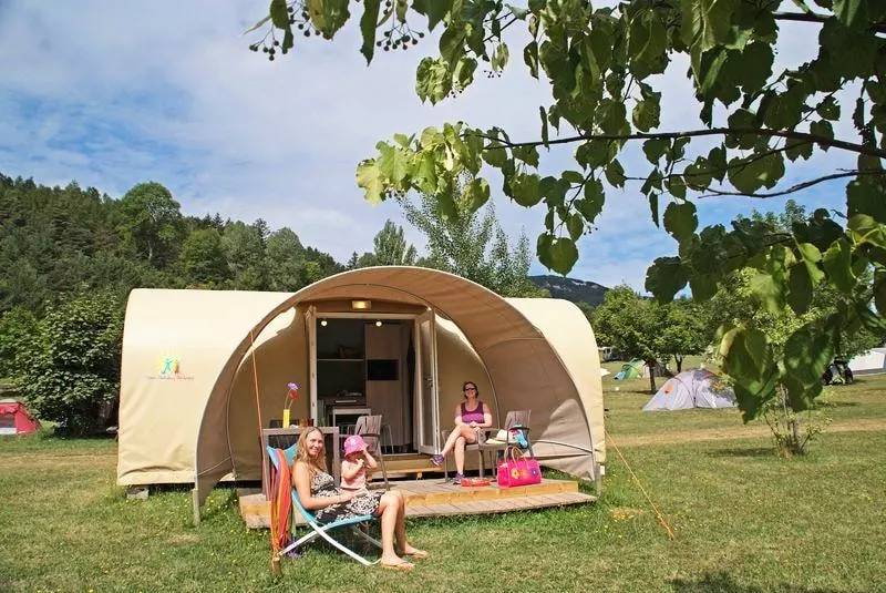 16 M² Caravan ∙ 2 Bedrooms ∙ 4 Guests - Drôme