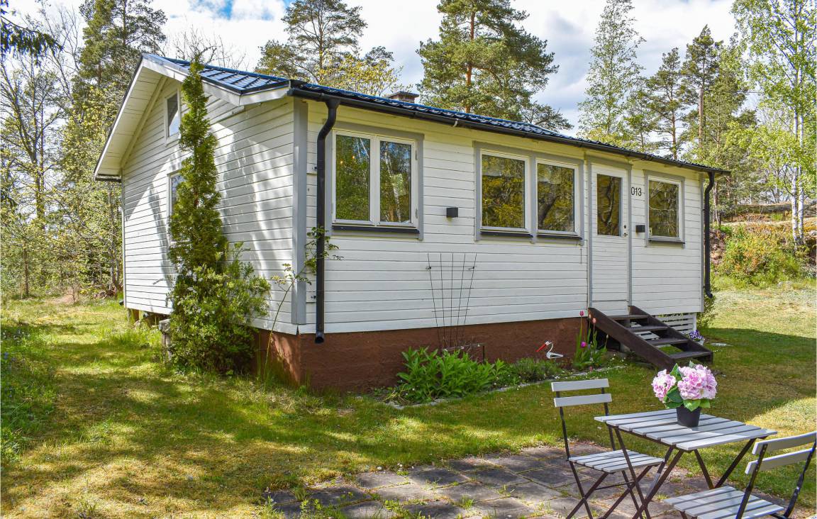 65 M² Casa ∙ 2 Habitaciones ∙ 4 Huéspedes - Linköping