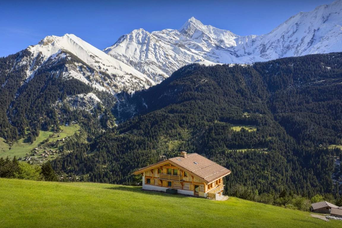 330 M² Chalet ∙ 6 Bedrooms ∙ 14 Guests - Les Houches
