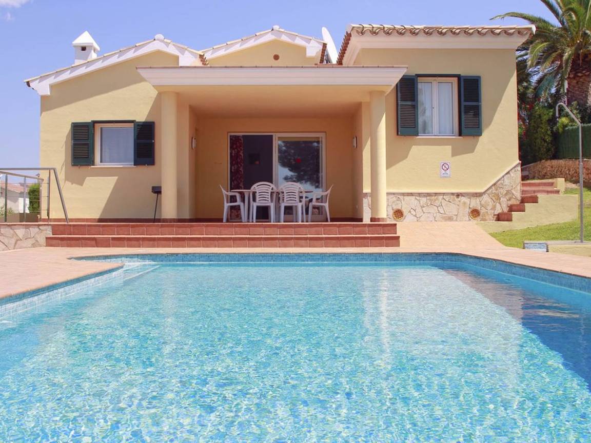 Villa ∙ 3 Habitaciones ∙ 8 Huéspedes - Cala Galdana