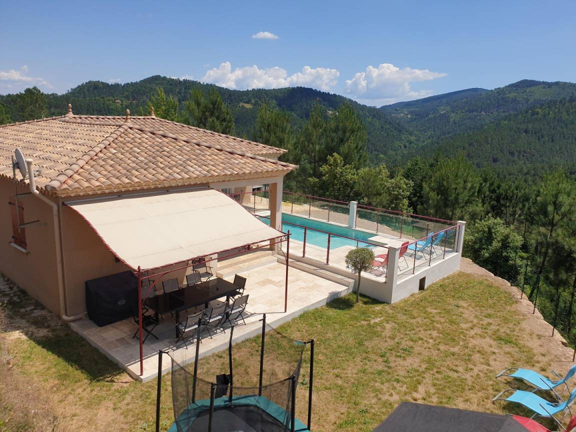 123 M² Villa ∙ 4 Slaapkamers ∙ 10 Gasten - Génolhac