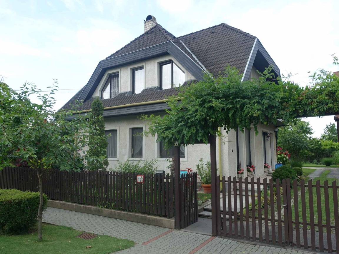 70 M² Apartment ∙ 3 Bedrooms ∙ 6 Guests - Siófok