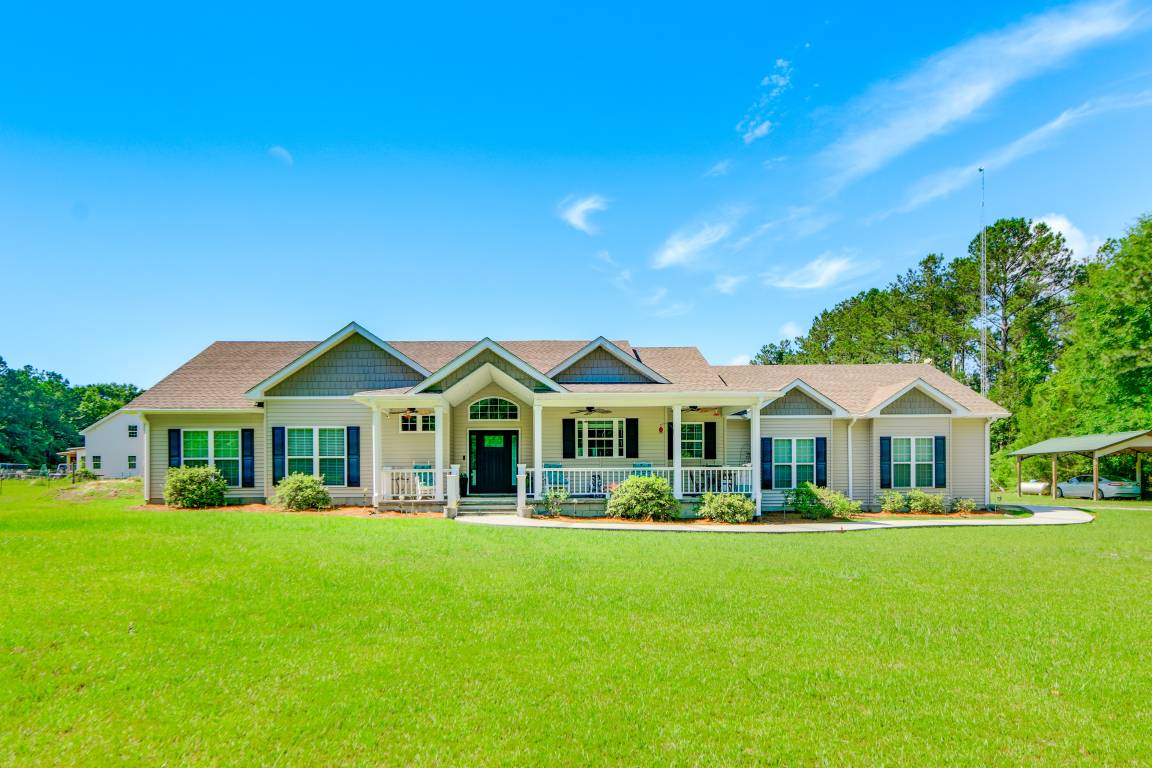 185 M² House ∙ 3 Bedrooms ∙ 9 Guests - Walter F. George Lake, AL