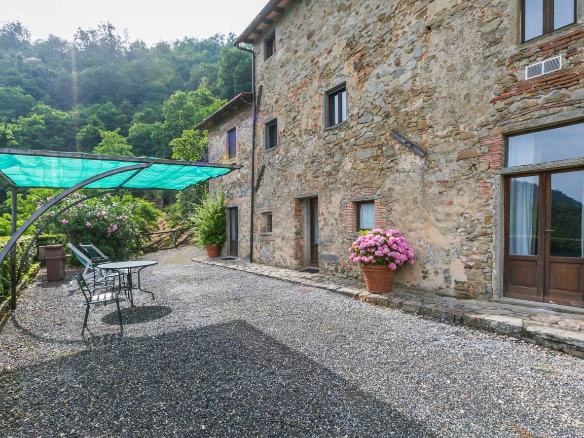 50 M² Appartamento Vacanza ∙ 1 Camera Da Letto ∙ 2 Ospiti - Bagni di Lucca