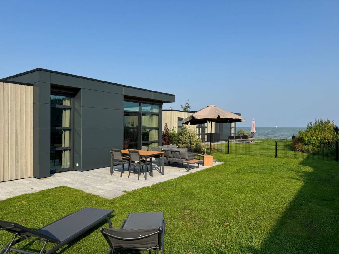 70 M² House ∙ 2 Bedrooms ∙ 4 Guests - Enkhuizen