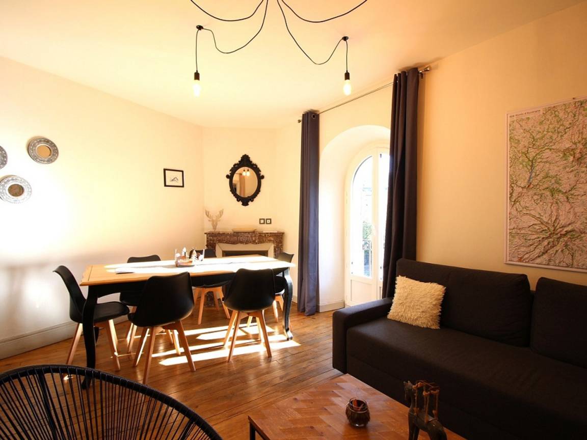 59 M² Appartement ∙ 3 Chambres ∙ 8 Personnes - Aydat