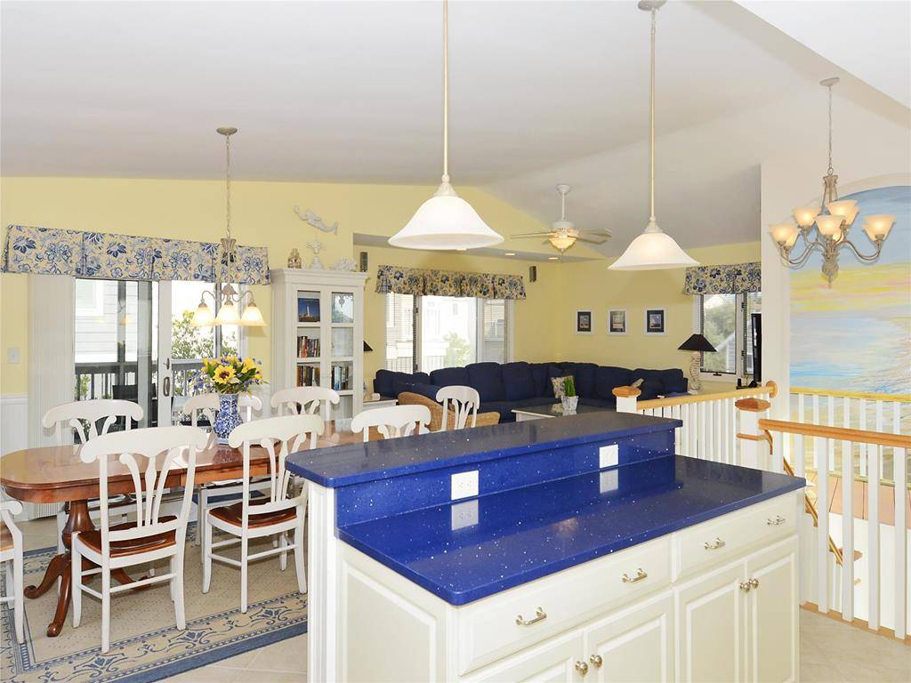 609 M² House ∙ 4 Bedrooms ∙ 9 Guests - Delaware