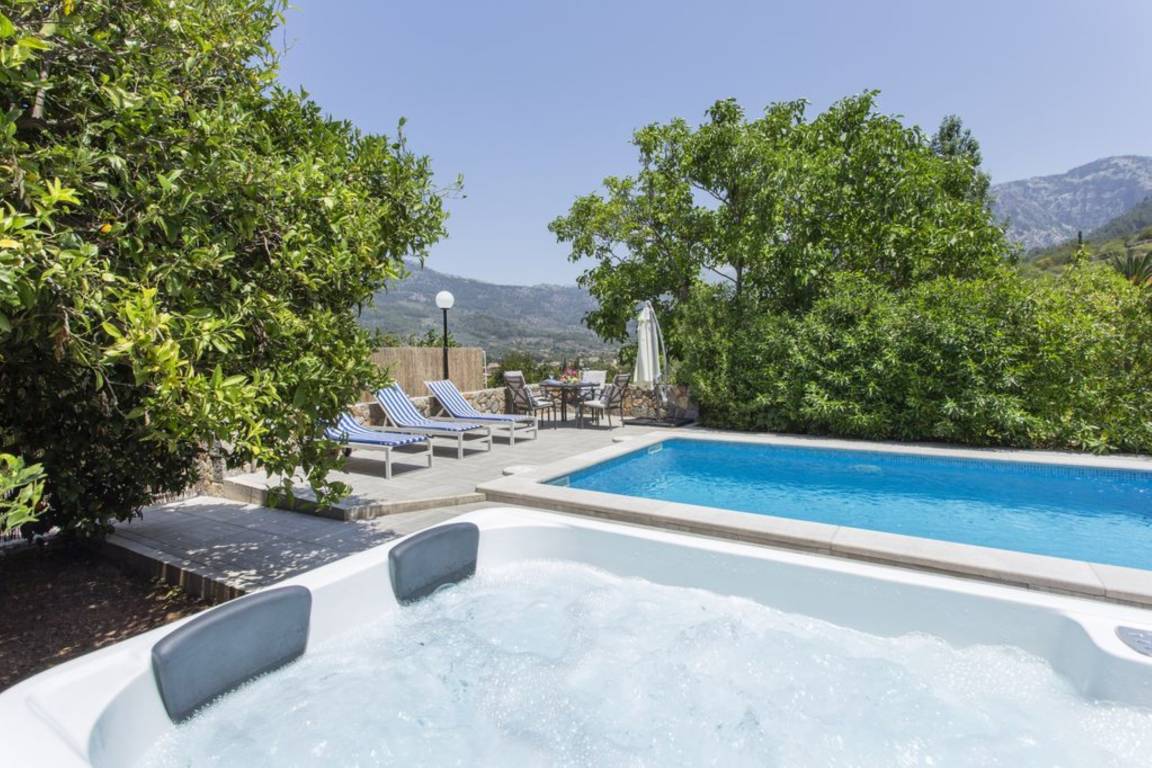 200 M² Casa De Campo ∙ 3 Habitaciones ∙ 6 Huéspedes - Puerto de Sóller