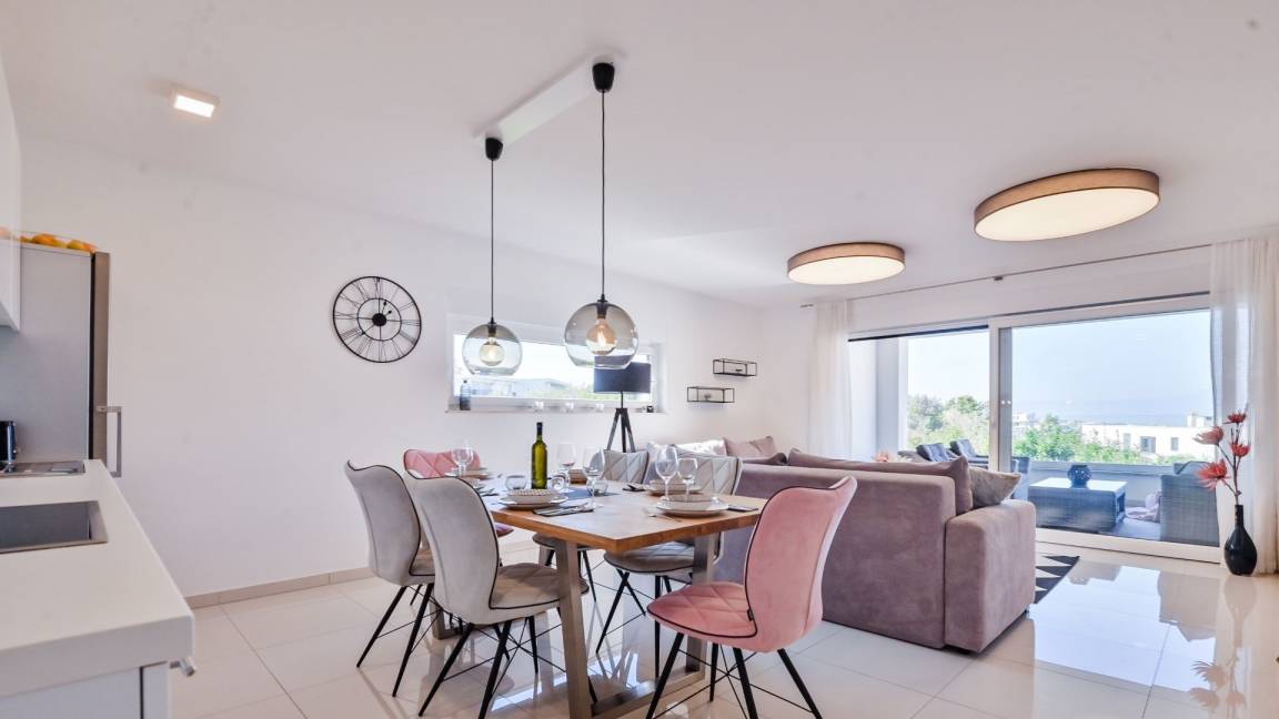 65 M² Apartamento ∙ 2 Habitaciones ∙ 5 Huéspedes - Krk