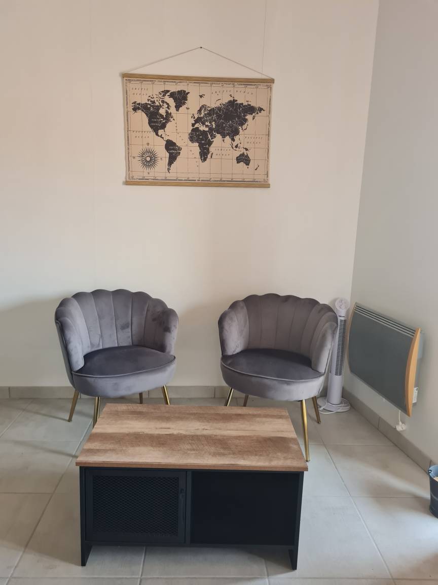 28 M² Appartement ∙ 2 Personnes - Aubenas