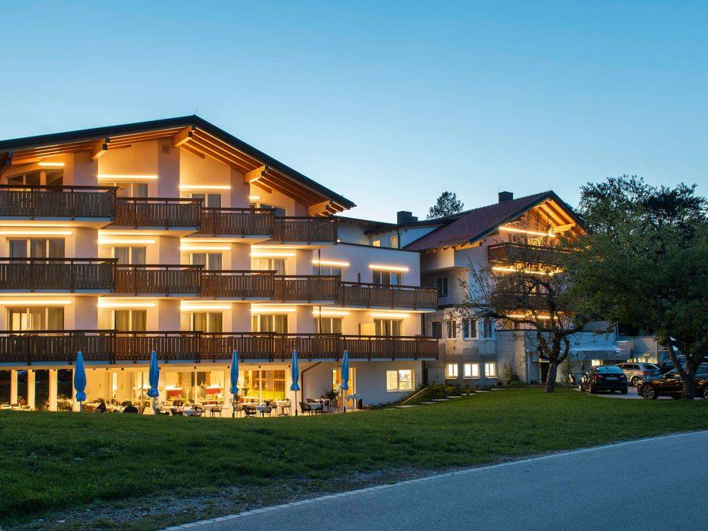 28 M² Hotel ∙ 1 Bedroom ∙ 2 Guests - Waakirchen