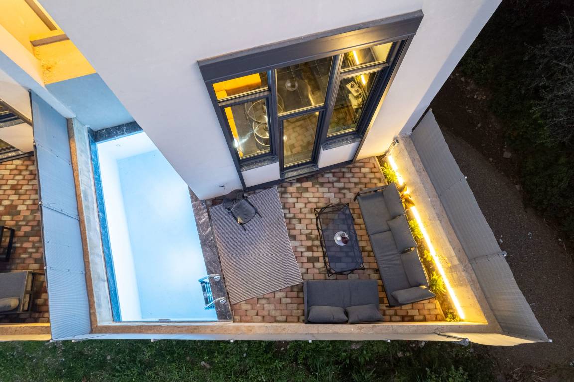 65 M² Ferienwohnung ∙ 2 Schlafzimmer ∙ 4 Gäste - Kalamata