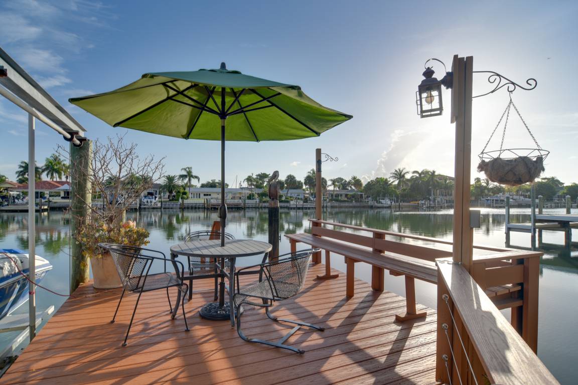 176 M² House ∙ 3 Bedrooms ∙ 8 Guests - St. Petersburg, FL