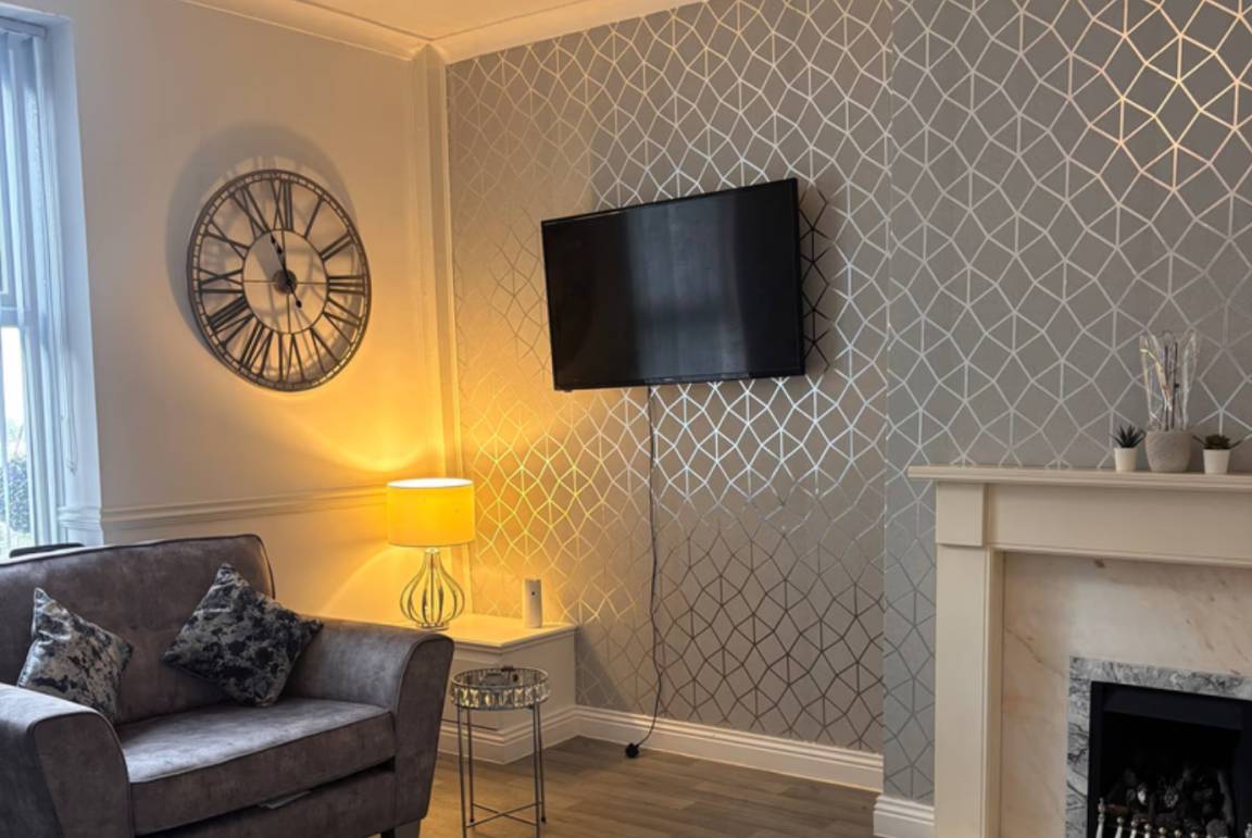 129 M² House ∙ 1 Bedroom ∙ 3 Guests - Leeds Bradford Airport (LBA)