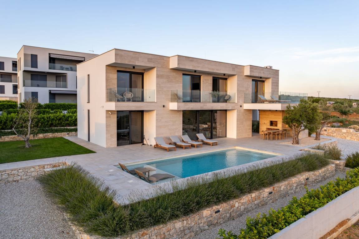 250 M² Villa ∙ 4 Schlafzimmer ∙ 8 Gäste - Biograd na Moru