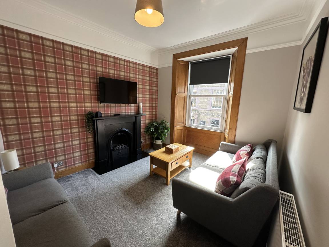 Cottage ∙ 3 Bedrooms ∙ 4 Guests - Melrose