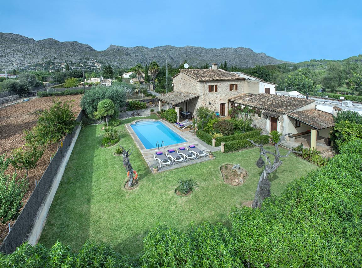 110 M² Villa ∙ 3 Habitaciones ∙ 6 Huéspedes - Pollensa