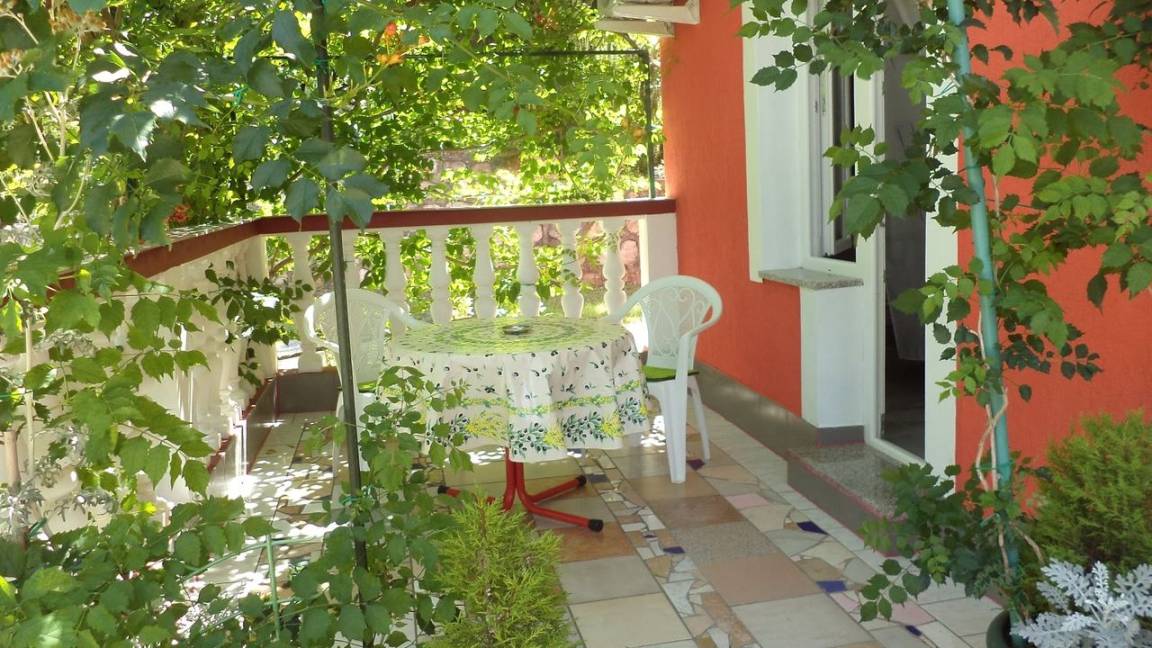 20 M² Hôtel ∙ 1 Chambre ∙ 2 Personnes - Lopar