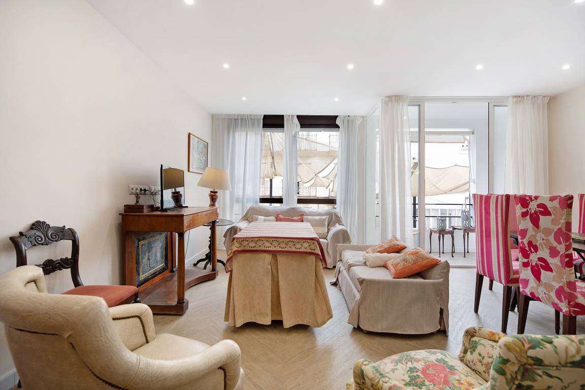 100 M² Apartamento ∙ 3 Habitaciones ∙ 6 Huéspedes - Sanlúcar de Barrameda