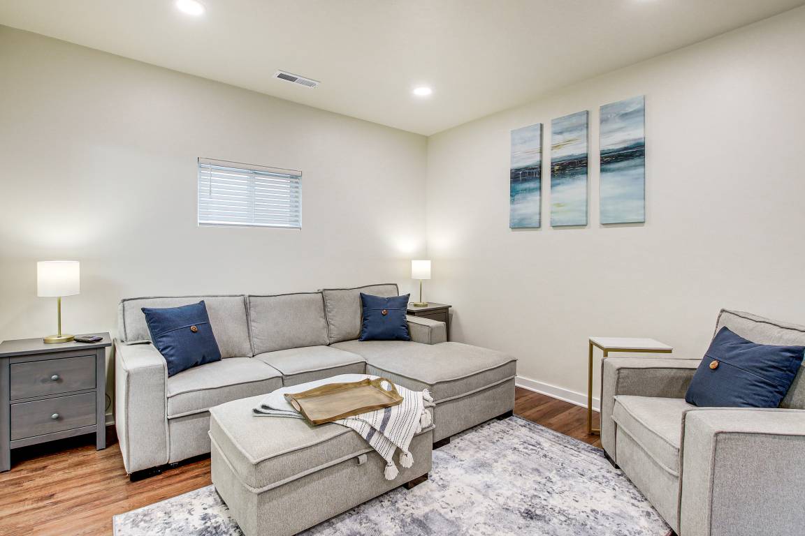 79 M² House ∙ 1 Bedroom ∙ 2 Guests - Sheboygan, WI