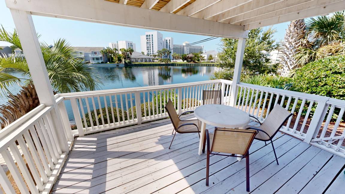 93 M² House ∙ 2 Bedrooms ∙ 8 Guests - Destin, FL
