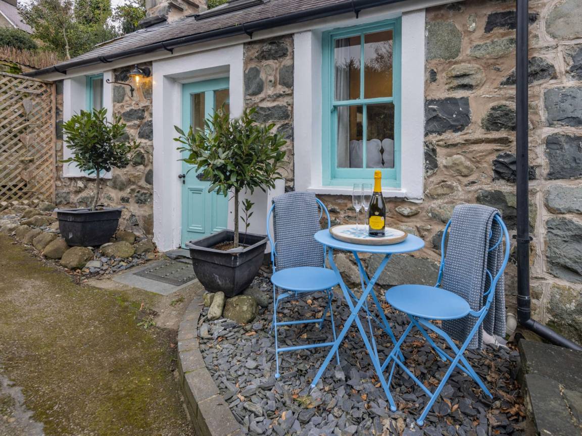 Cottage ∙ 2 Bedrooms ∙ 2 Guests - Barmouth