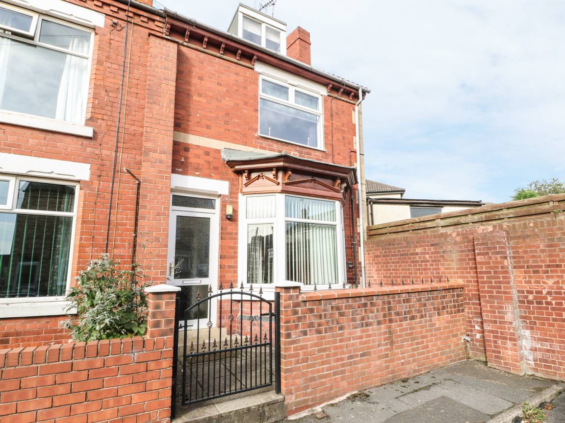 Cottage ∙ 2 Bedrooms ∙ 6 Guests - Nottinghamshire