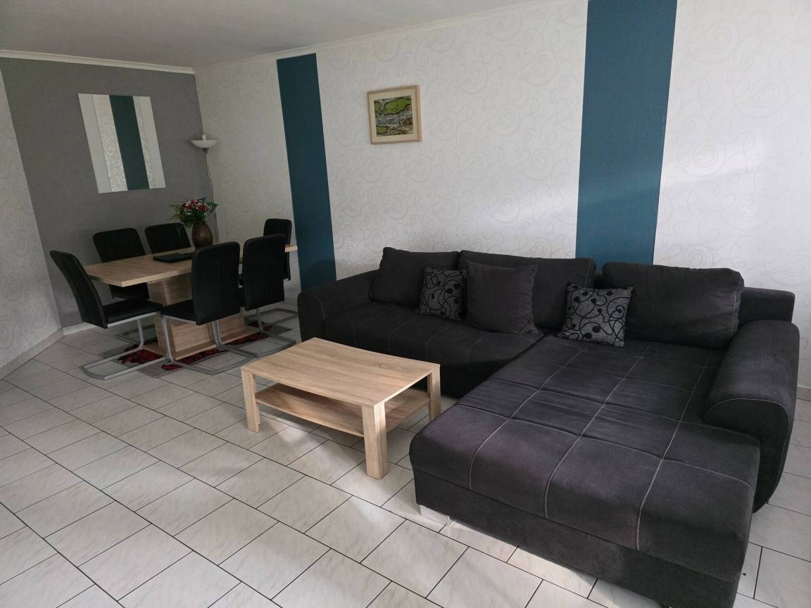 70 M² Appartement ∙ 3 Slaapkamers ∙ 5 Gasten - Kastellaun