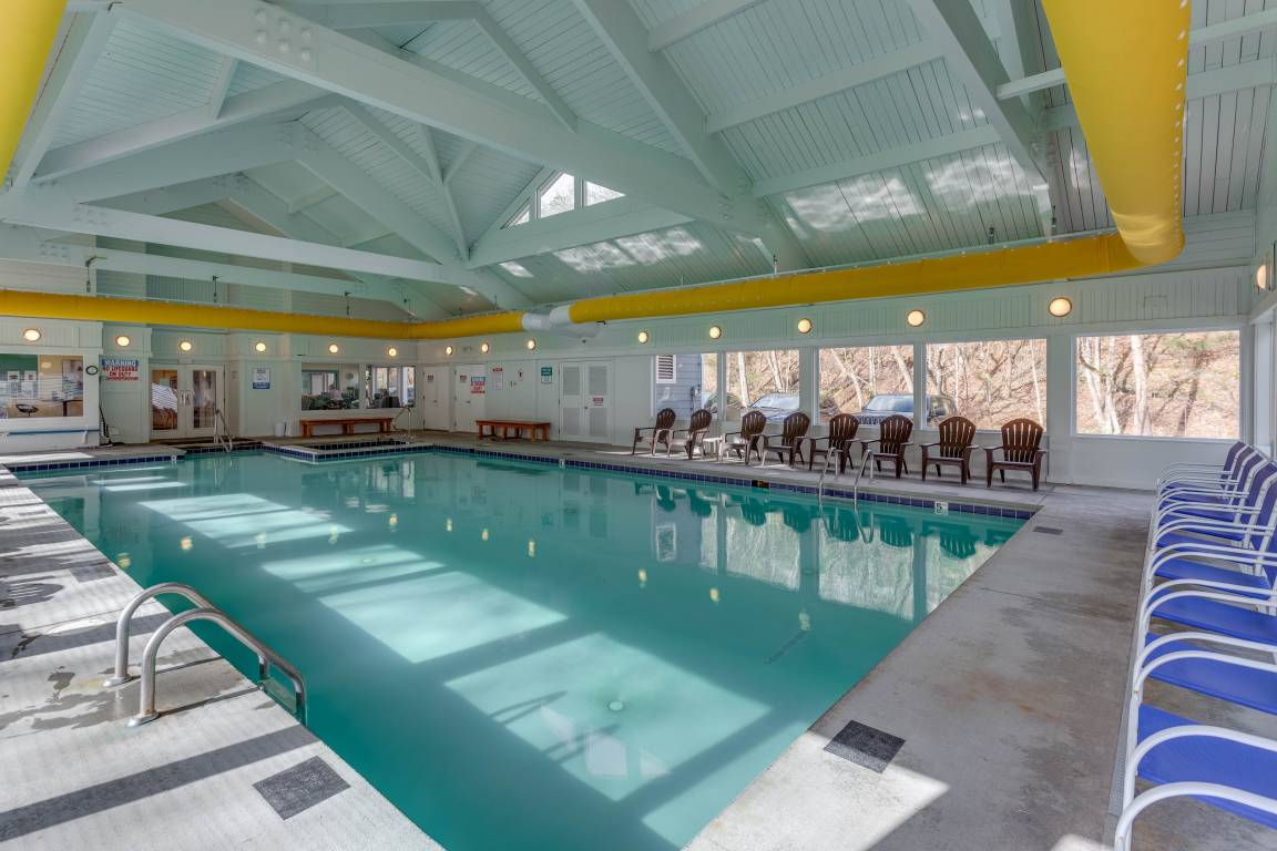 Condo ∙ 2 Bedrooms ∙ 6 Guests - Virginia