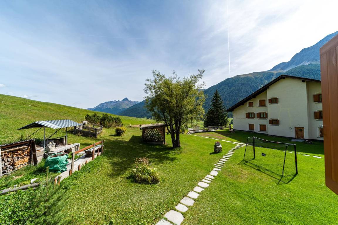 65 M² Ferienwohnung ∙ 2 Schlafzimmer ∙ 5 Gäste - Madulain