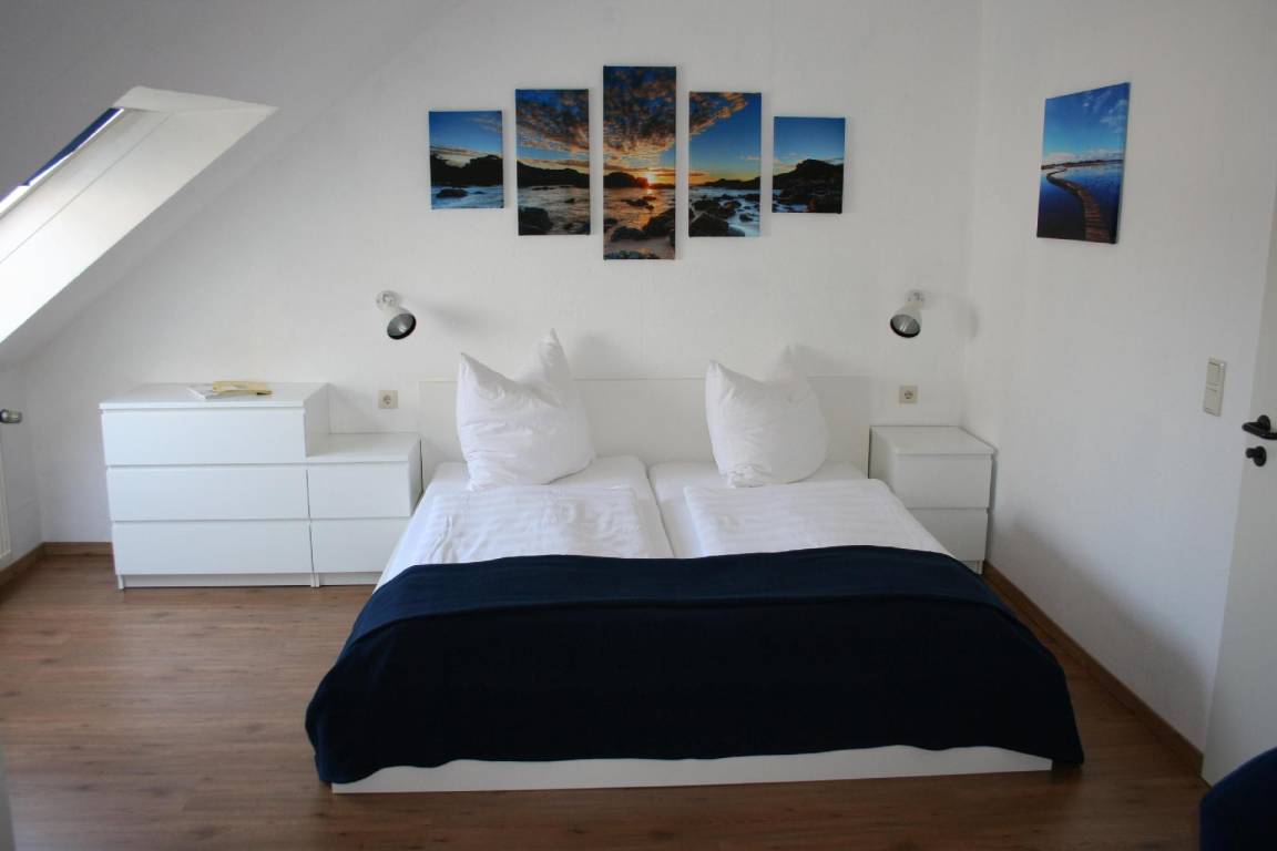 40 M² Apartment ∙ 2 Bedrooms ∙ 4 Guests - Frielendorf