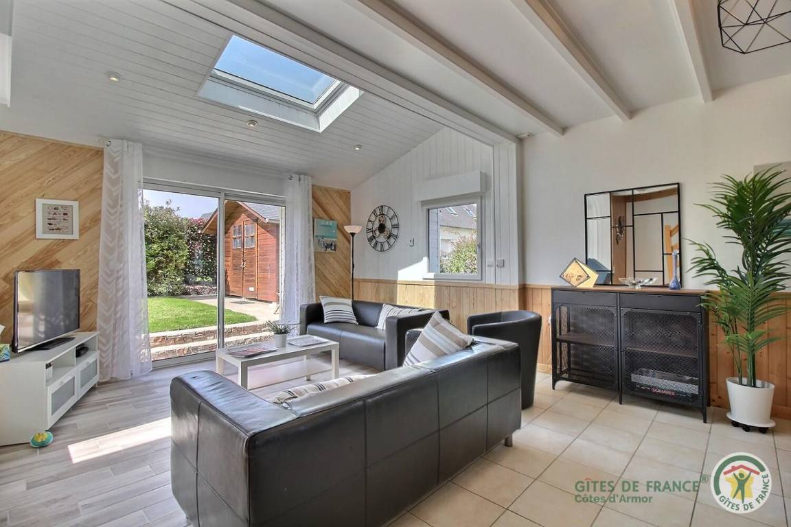 71 M² Gîte ∙ 3 Chambres ∙ 5 Personnes - Perros-Guirec