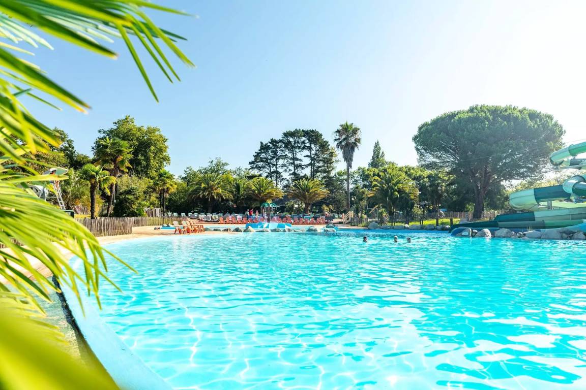 32 M² Caravan ∙ 3 Bedrooms ∙ 6 Guests - Bayonne