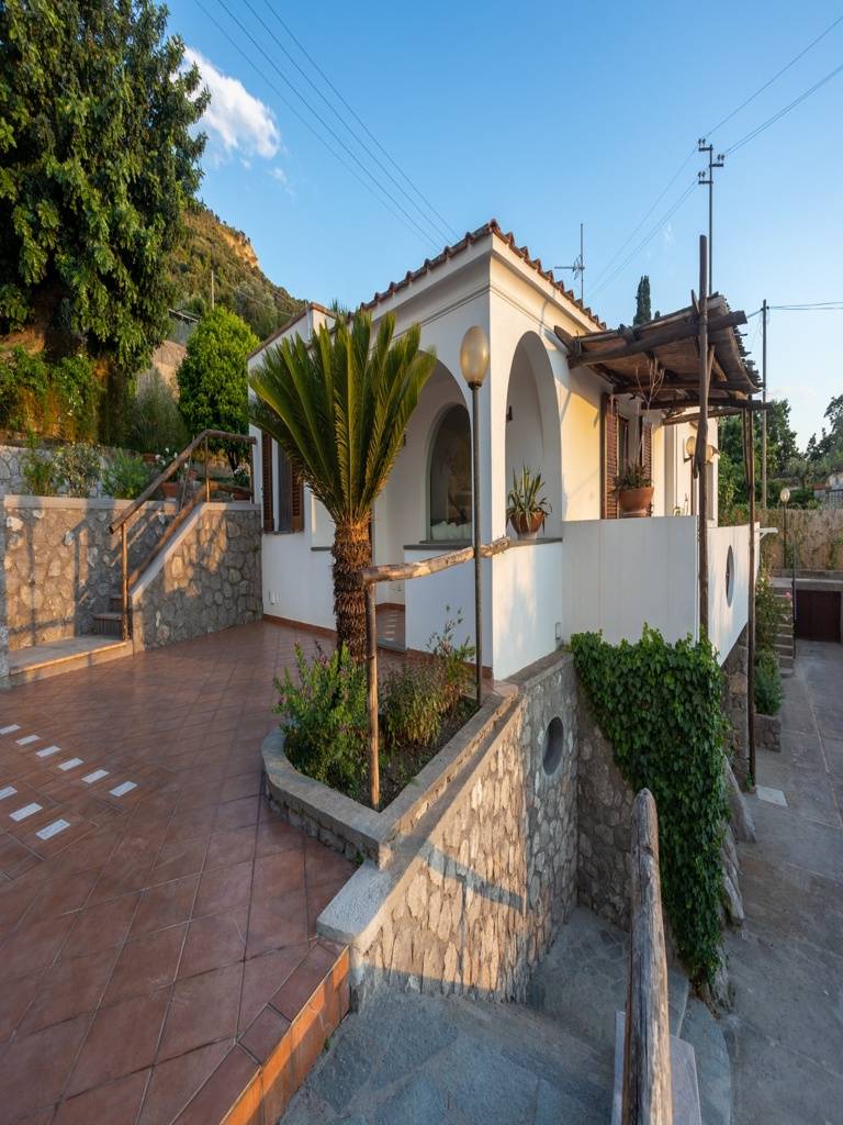 180 M² Villa ∙ 3 Chambres ∙ 8 Personnes - Capri (island)