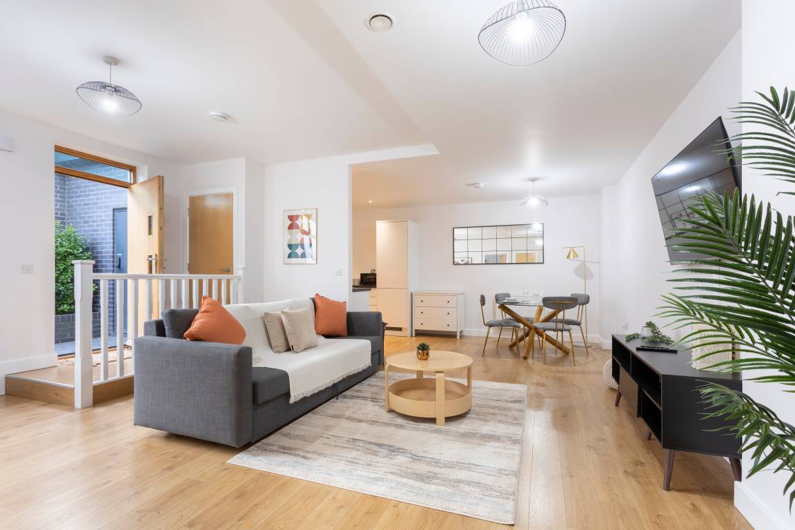 50 M² Ferienwohnung ∙ 1 Schlafzimmer ∙ 4 Gäste - Redhill