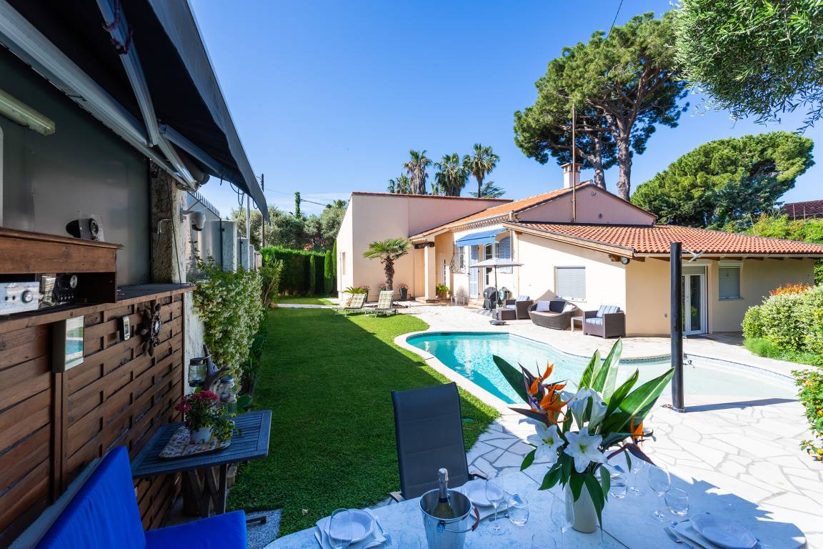 110 M² Villa ∙ 3 Slaapkamers ∙ 6 Gasten - Antibes