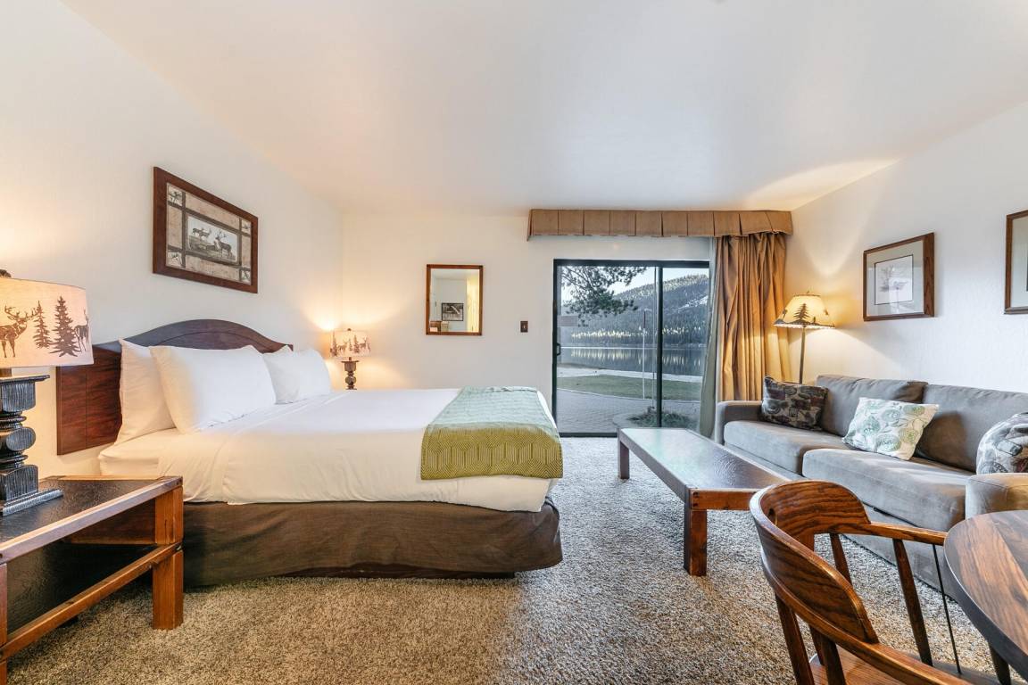 Condo ∙ 1 Bedroom ∙ 4 Guests - Truckee, CA