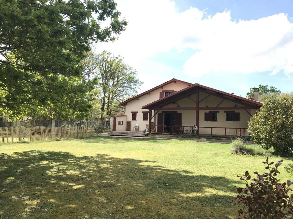 118 M² Gîte ∙ 4 Chambres ∙ 8 Personnes - Vendays-Montalivet