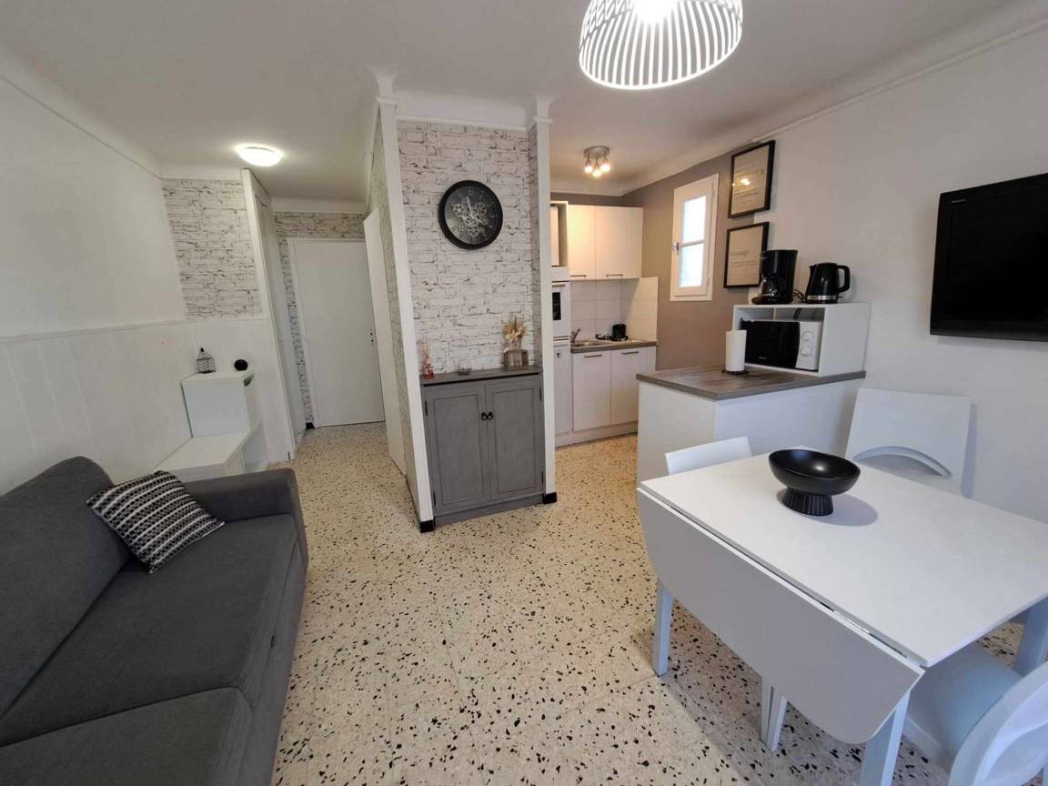 32 M² Appartement ∙ 1 Slaapkamer ∙ 4 Gasten - Marseillan