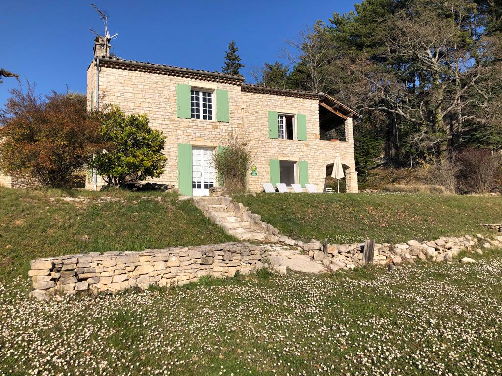 67 M² Gîte ∙ 2 Chambres ∙ 4 Personnes - Provence-Alpes-Côte d'Azur