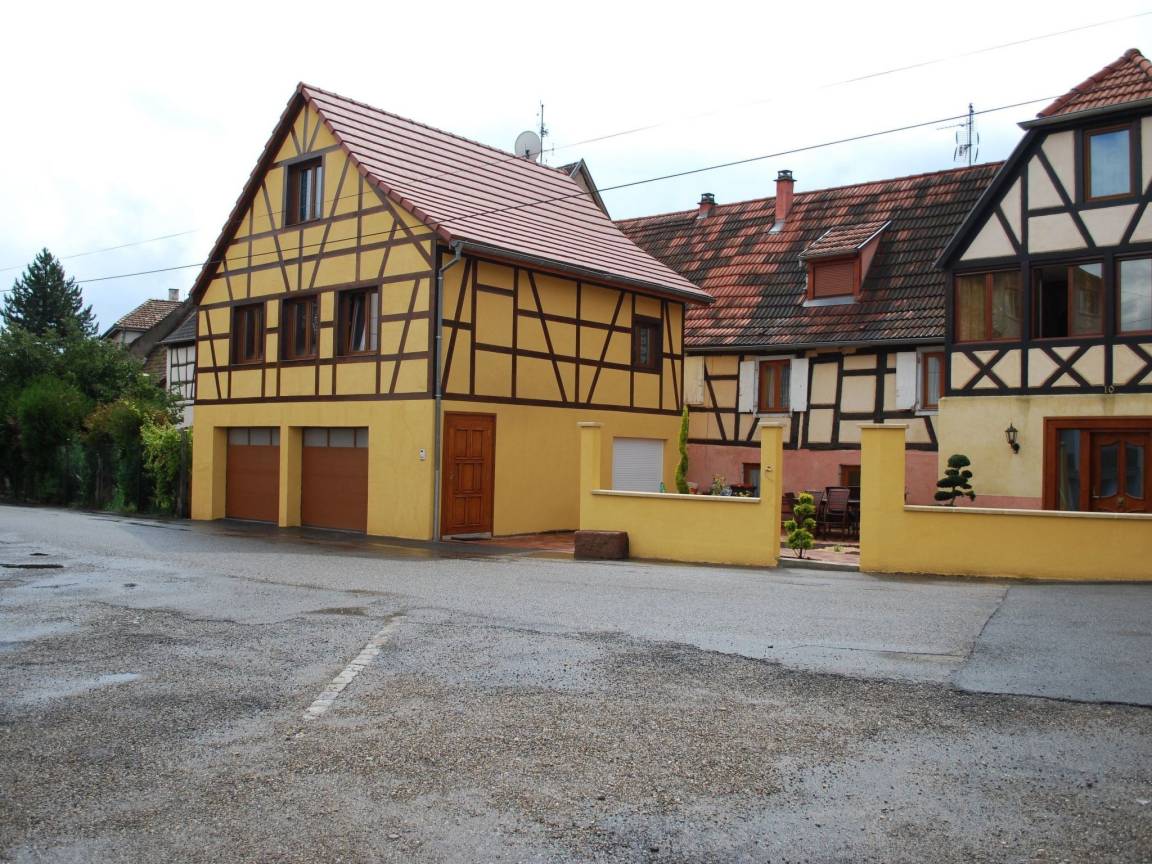 70 M² Ferienhaus ∙ 2 Schlafzimmer ∙ 5 Gäste - Eguisheim