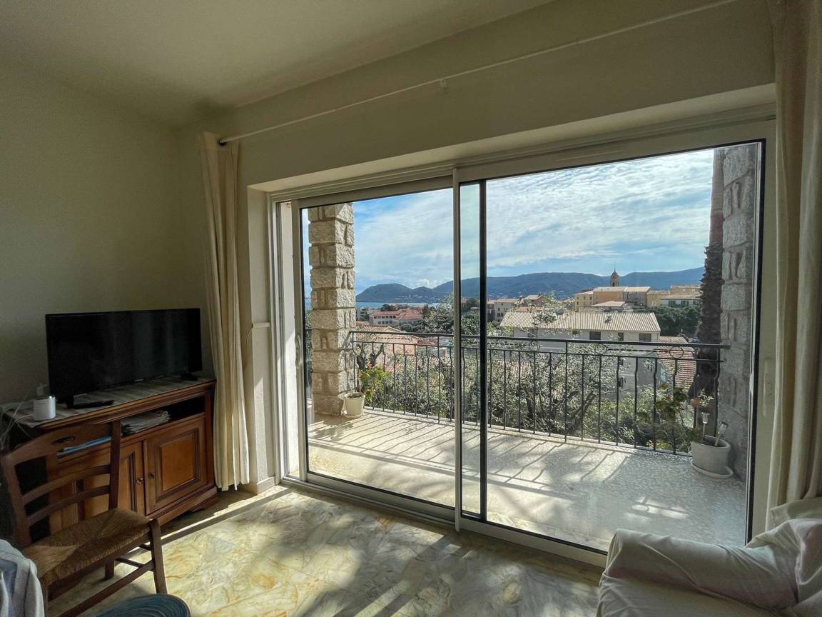 100 M² Villa ∙ 2 Chambres ∙ 4 Personnes - Plage de Palombaggia