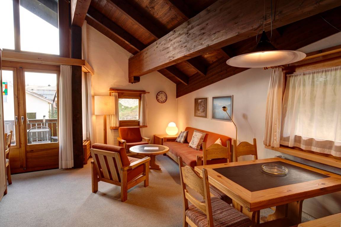 75 M² Ferienwohnung ∙ 1 Schlafzimmer ∙ 4 Gäste - Silvaplana