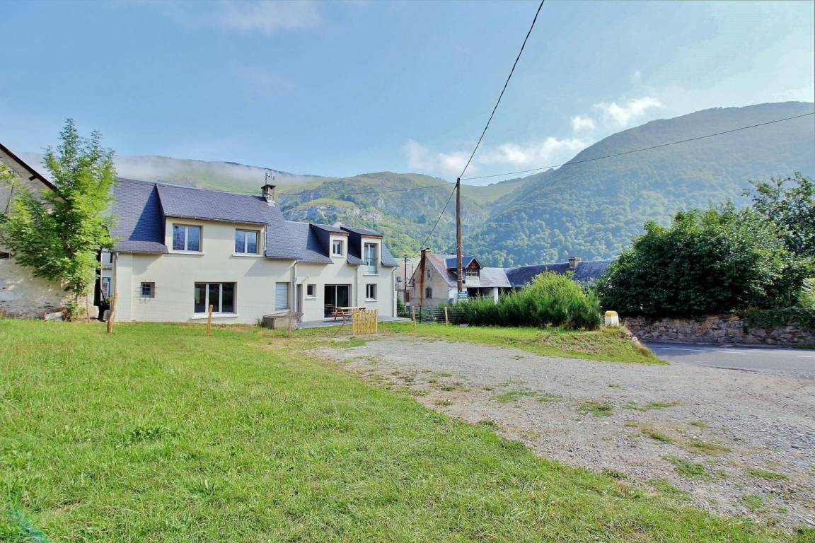 135 M² Mökki ∙ 3 Makuuhuonetta ∙ 6 Vierasta - Payolle