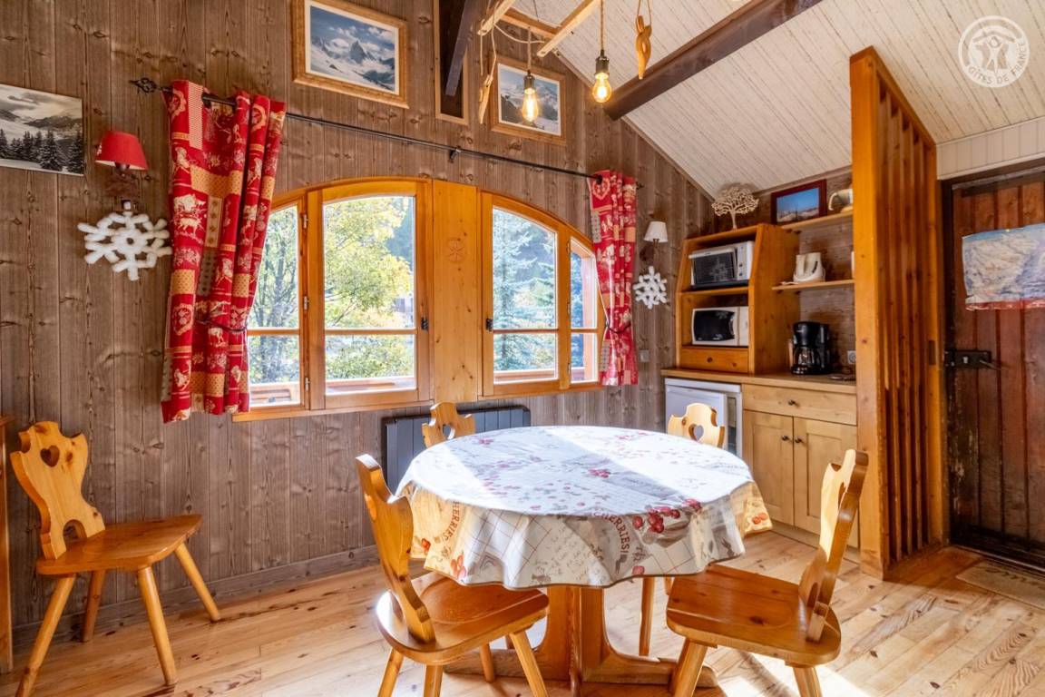 27 M² Gîte ∙ 2 Chambres ∙ 4 Personnes - Saint-Michel-de-Maurienne