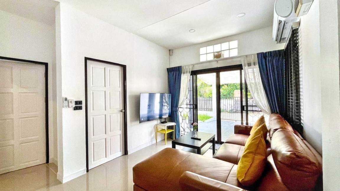 100 M² Villa ∙ 2 Bedrooms ∙ 4 Guests - Phuket