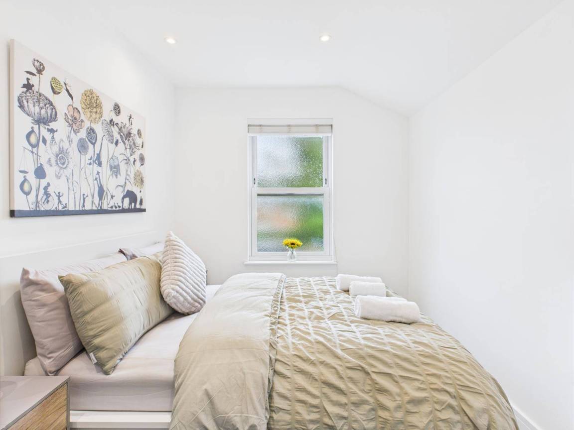 57 M² House ∙ 3 Bedrooms ∙ 6 Guests - Henley-on-Thames