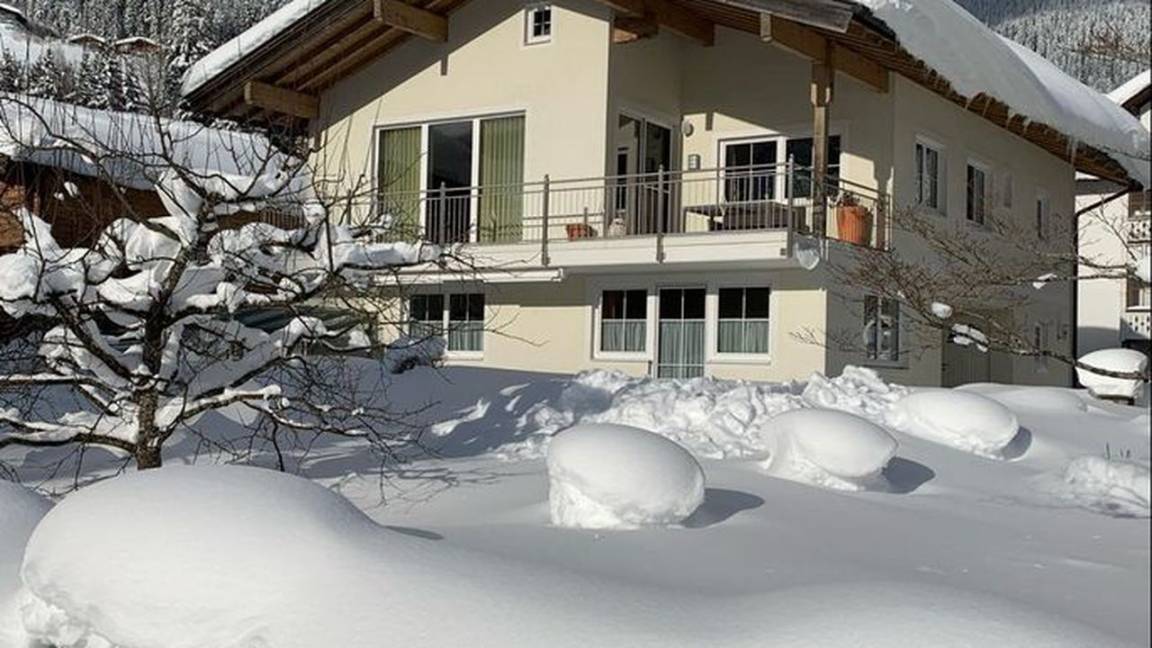 115 M² Ferienwohnung ∙ 3 Schlafzimmer ∙ 7 Gäste - Leogang