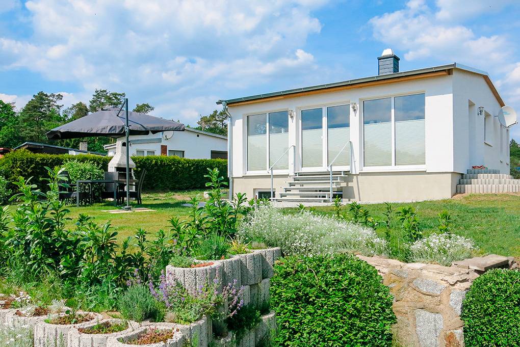 85 M² Ferienhaus ∙ 2 Schlafzimmer ∙ 4 Gäste - Sternberg